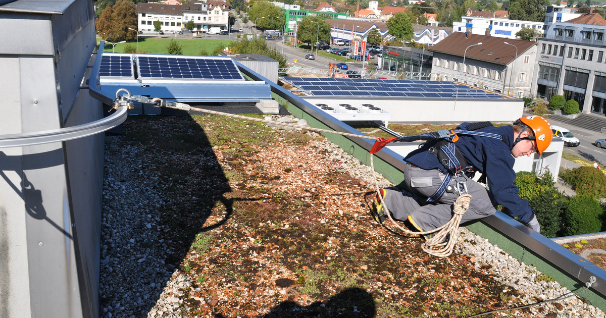 Kontrolle und Wartung der PSAgA | Sicherheit gewährleisten